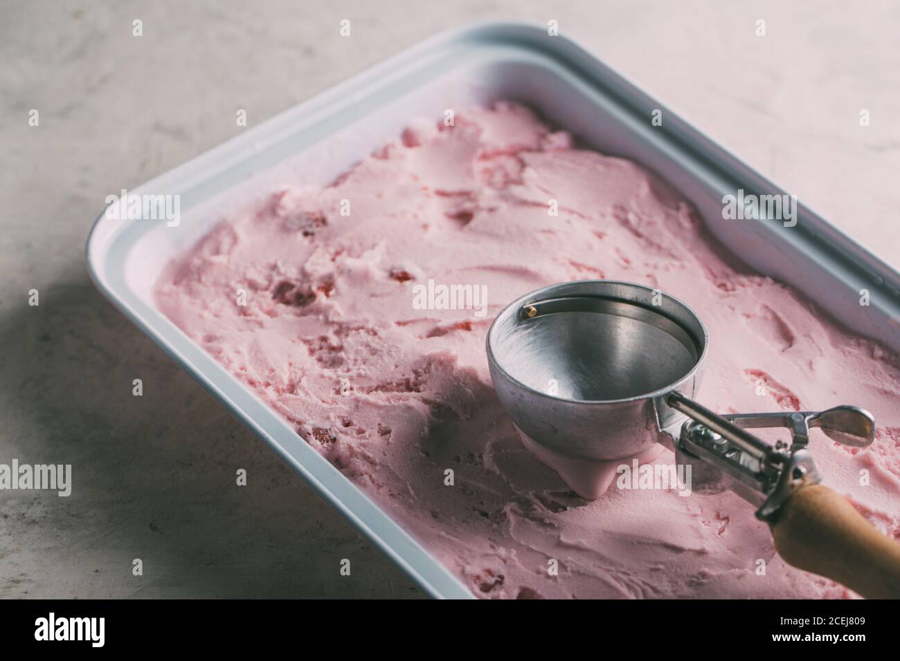Delicious strawberry ice cream in set Stock Photo - Alamy