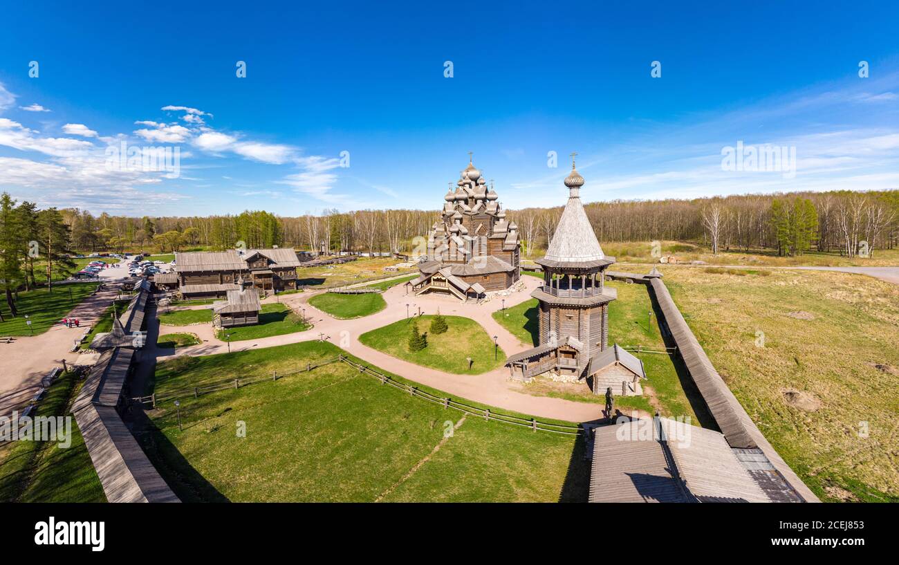 Beautiful Aerial view to traditional Russian village with orthodox ...