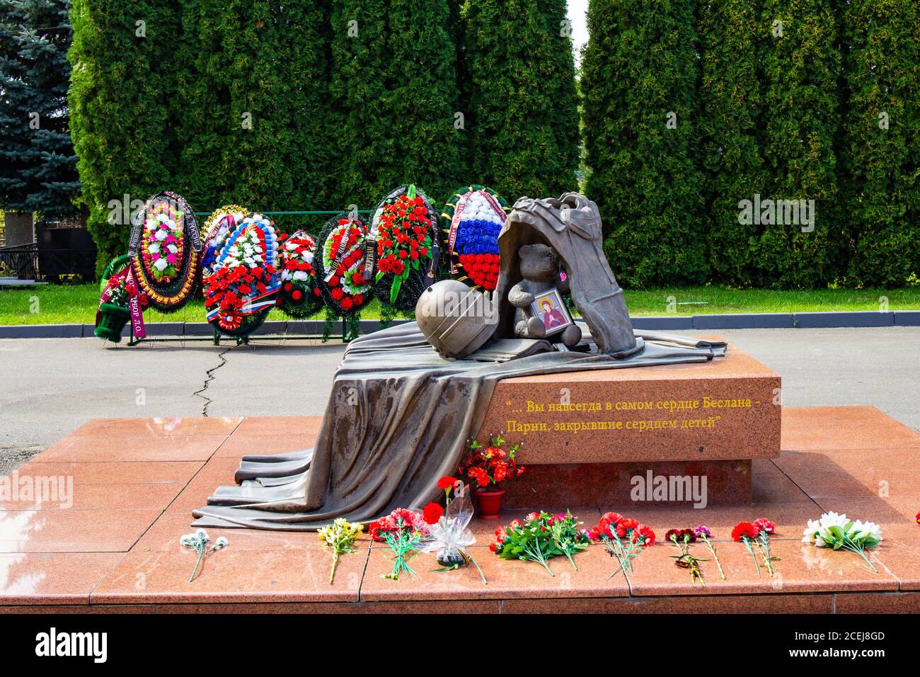Beslan tragedy hi-res stock photography and images - Alamy