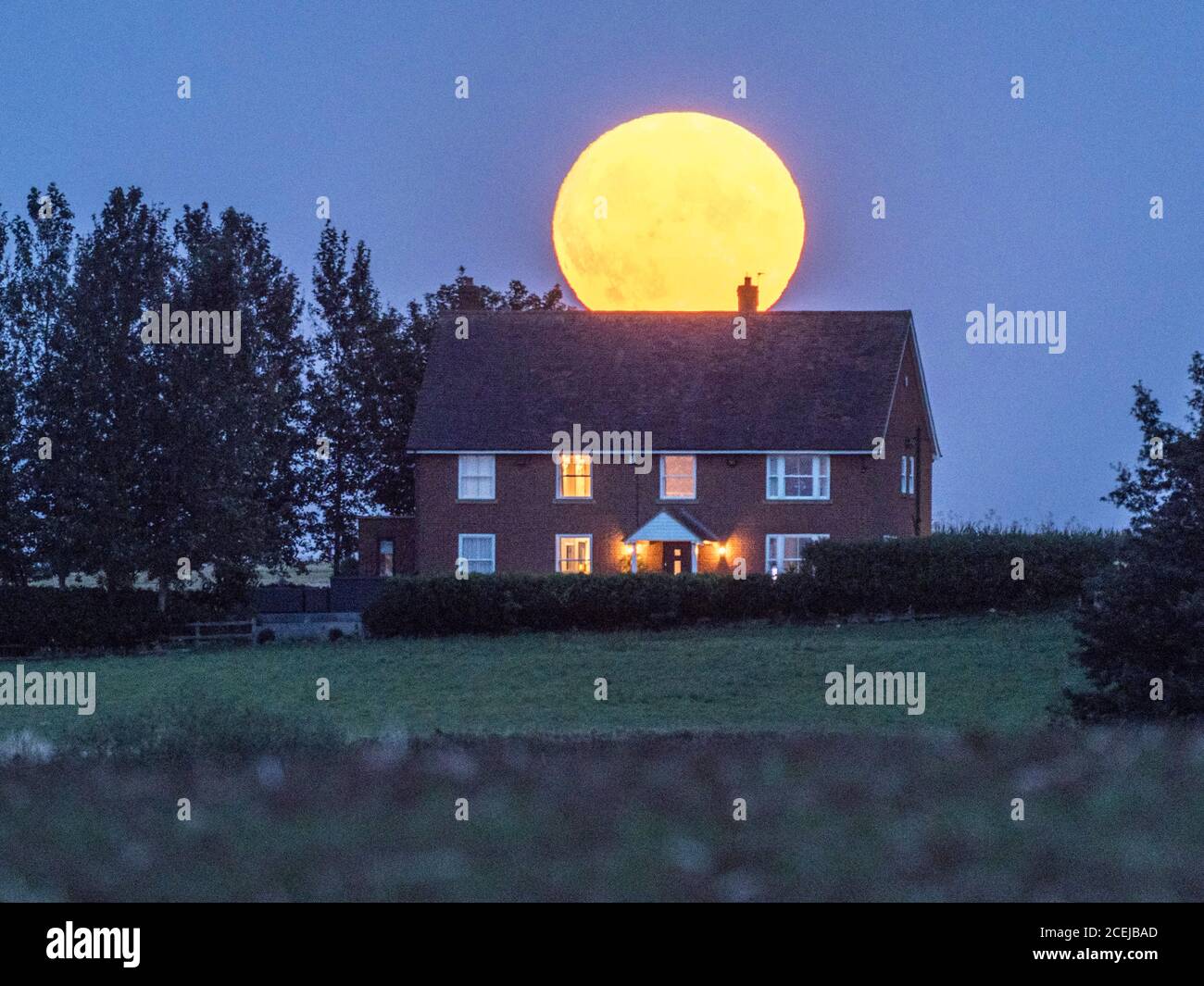 Full corn moon seen hi-res stock photography and images - Alamy