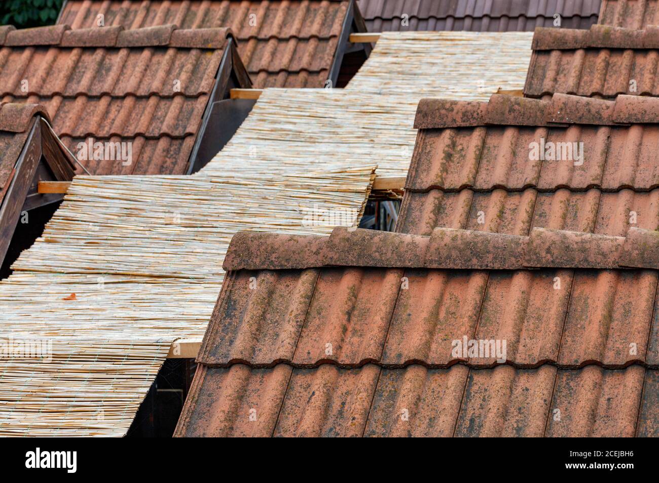 Clay roofs hi-res stock photography and images - Alamy