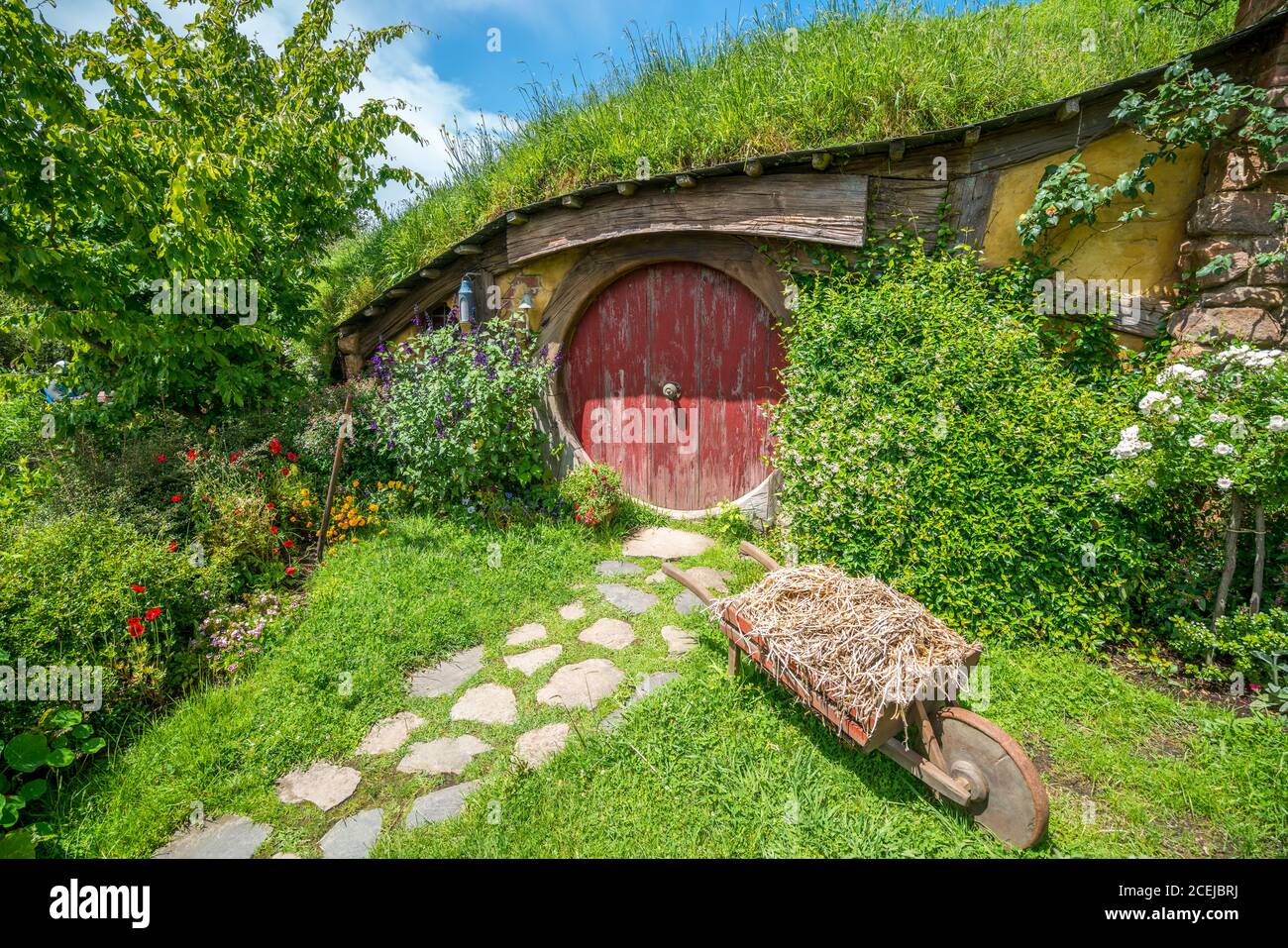 Hobbit film location hi-res stock photography and images - Alamy