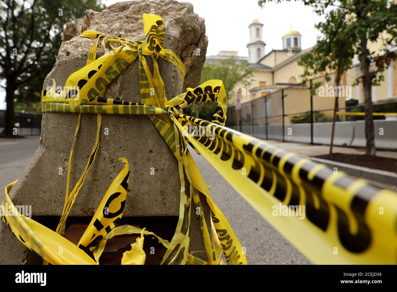 Crime scene barriers hi-res stock photography and images - Alamy