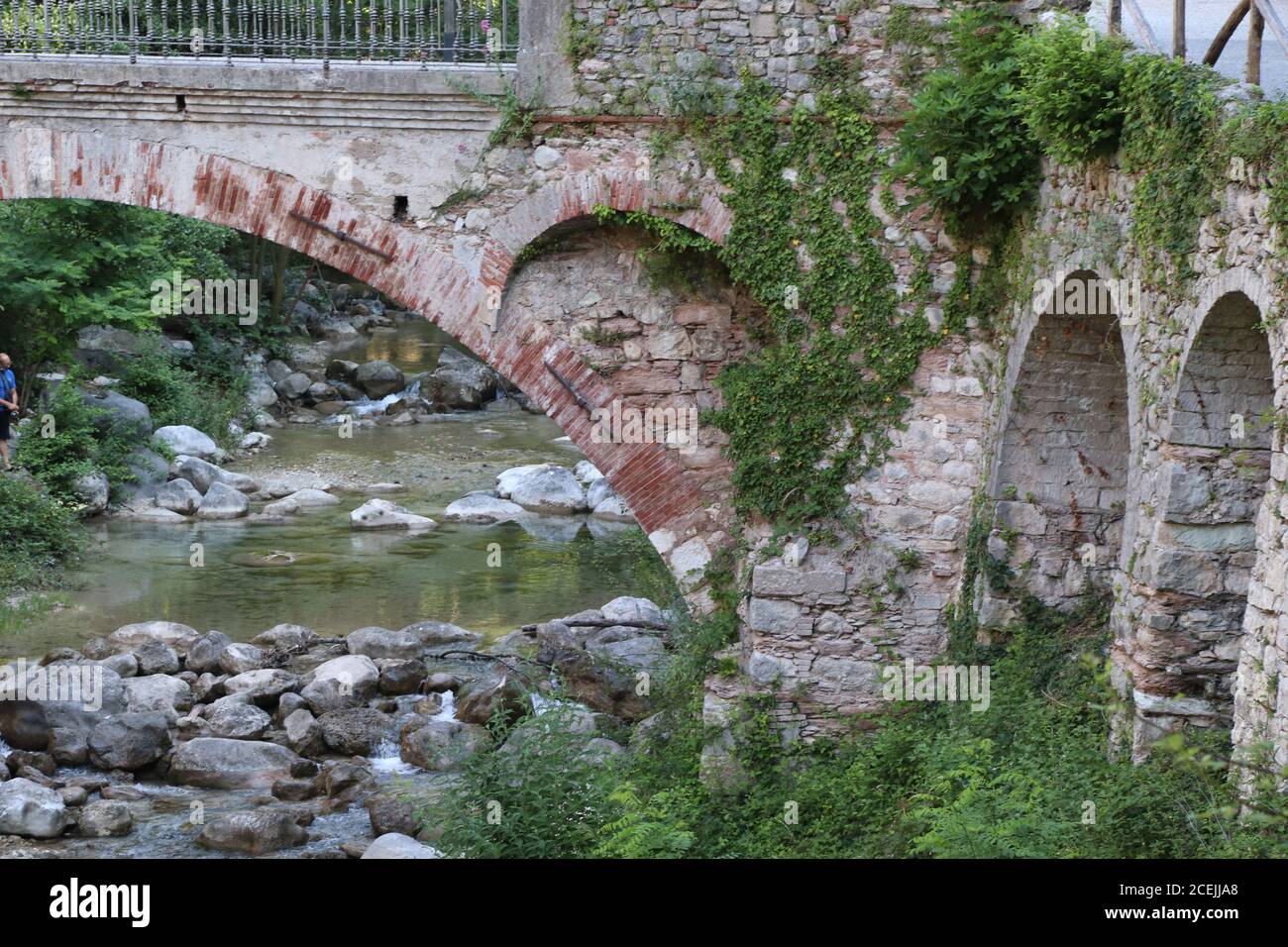 Ancient Roman bridge Stock Photo - Alamy