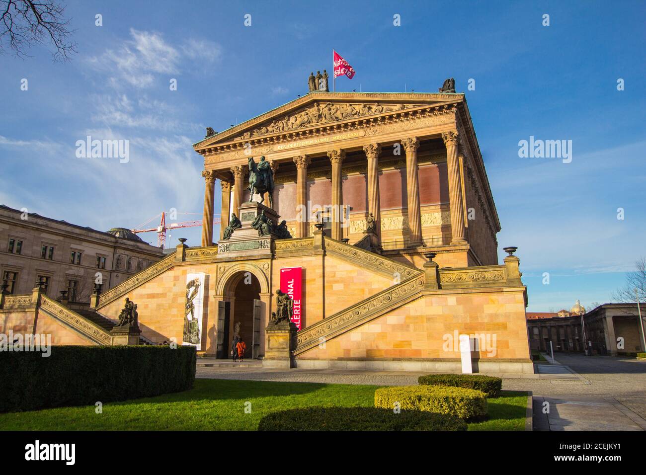 Alte antike statue hi-res stock photography and images - Alamy