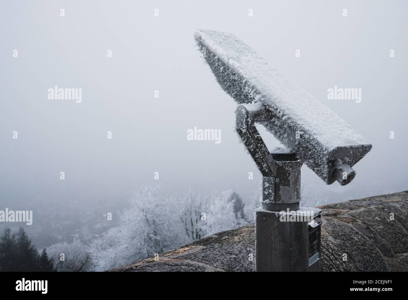 Mono scope hi-res stock photography and images - Alamy