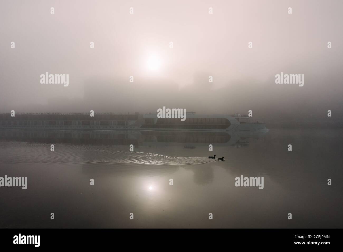 Fog ship blurred hi-res stock photography and images - Alamy
