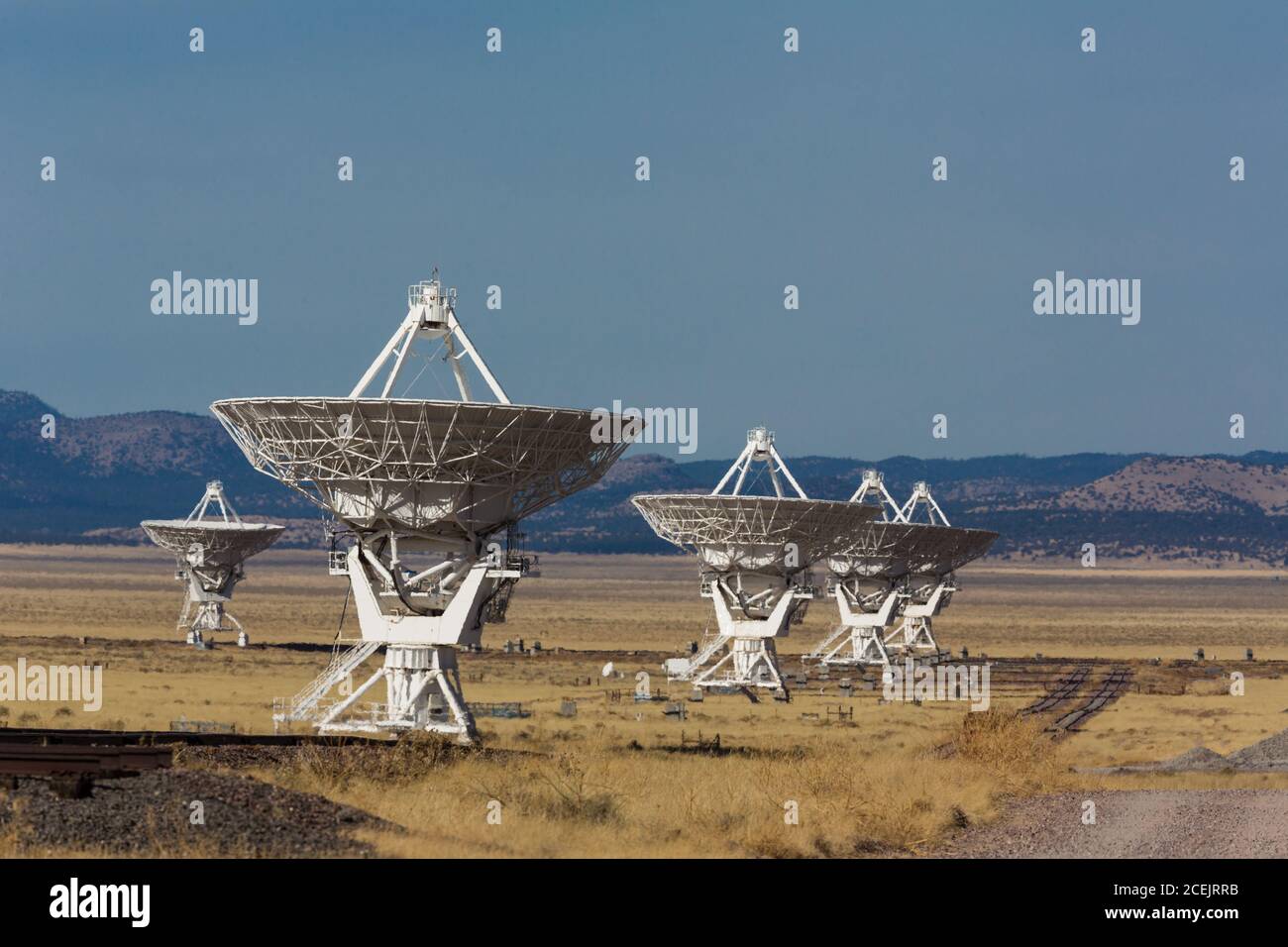 Antenna dishes of the Karl G. Jansky Very Large Array radiotelescope ...