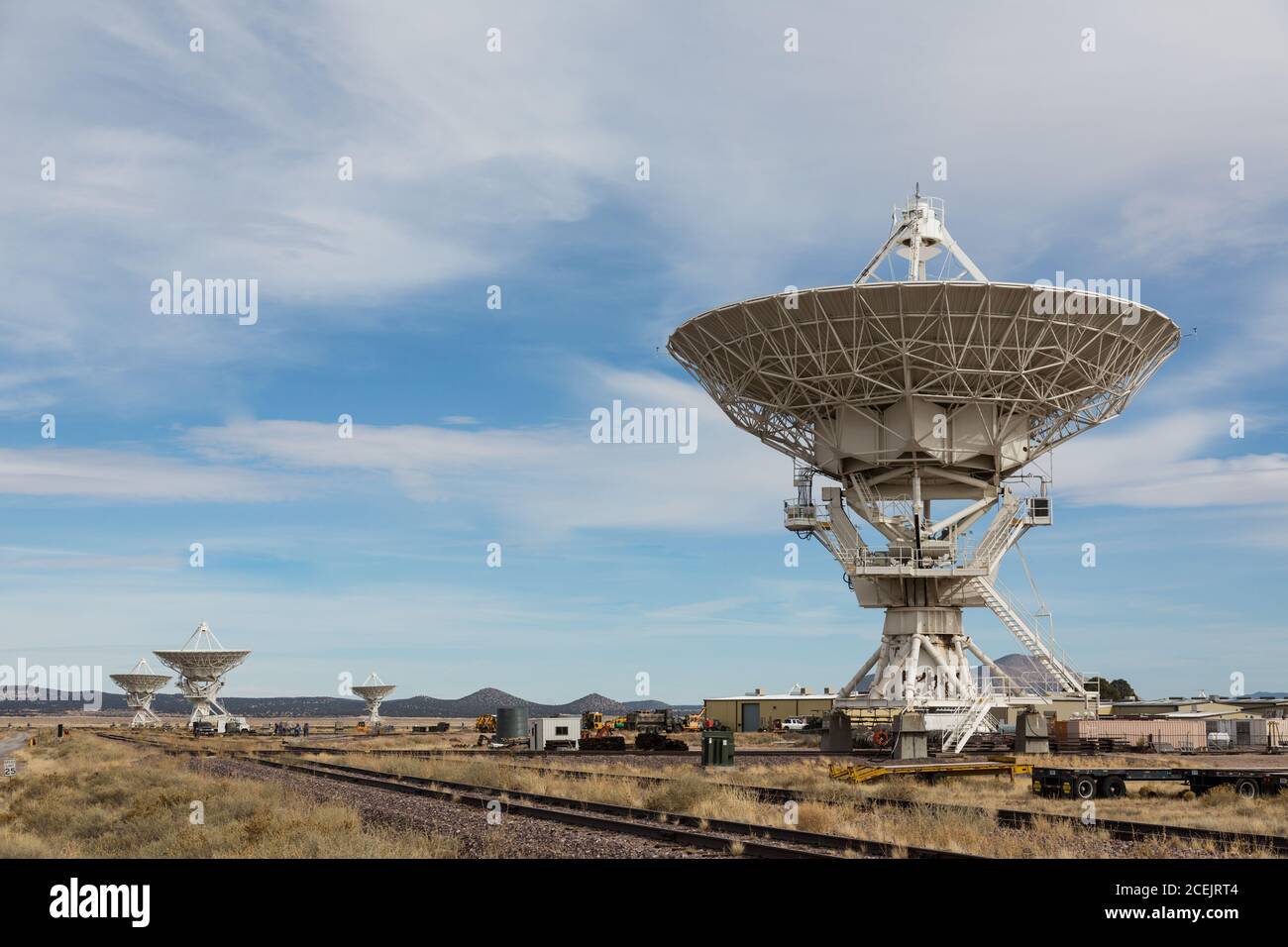 Antenna dishes of the Karl G. Jansky Very Large Array radiotelescope ...