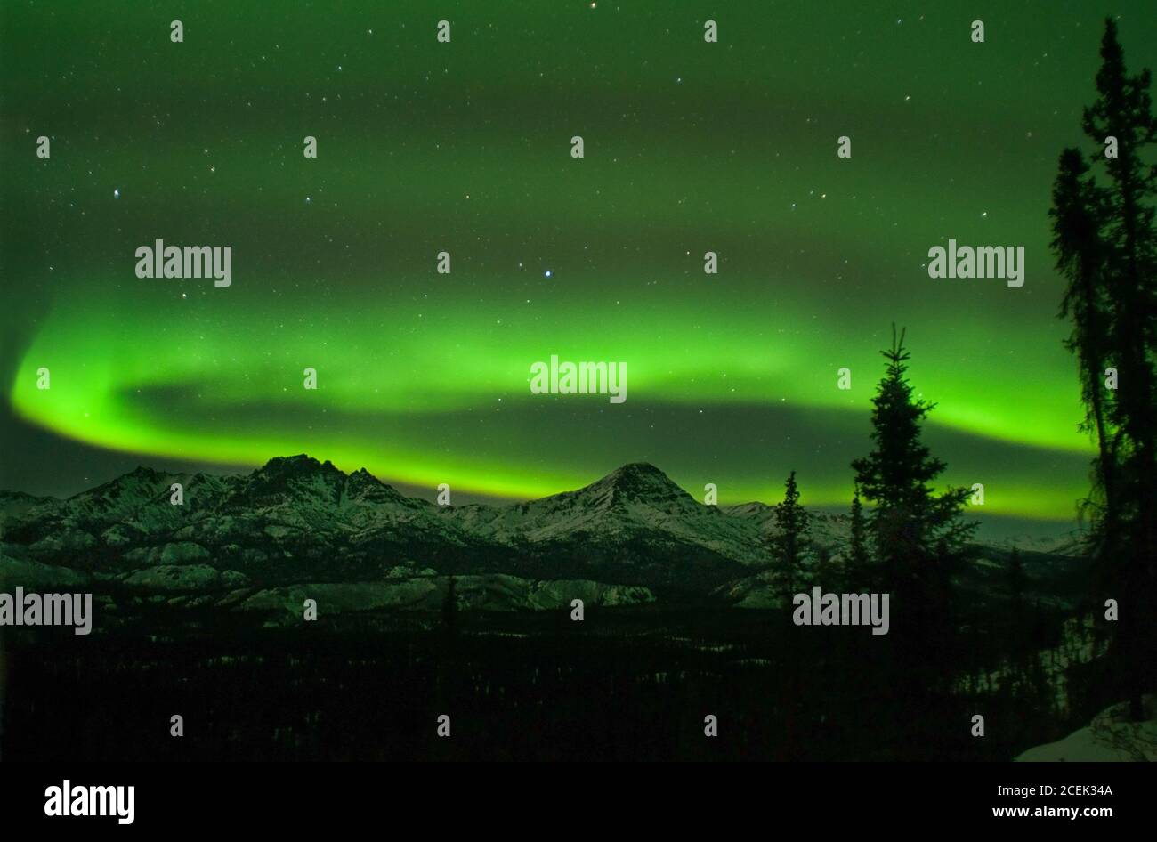 Alaska; Alaska Range; Mountains; aurora; Aurora Borealis; Northern ...