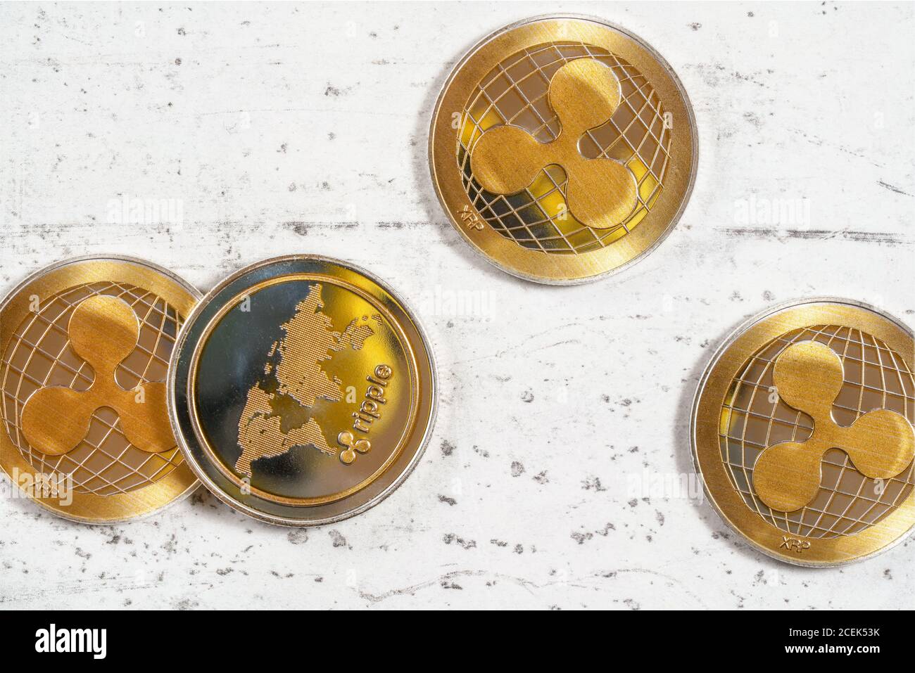 Ripple top view hi-res stock photography and images - Alamy