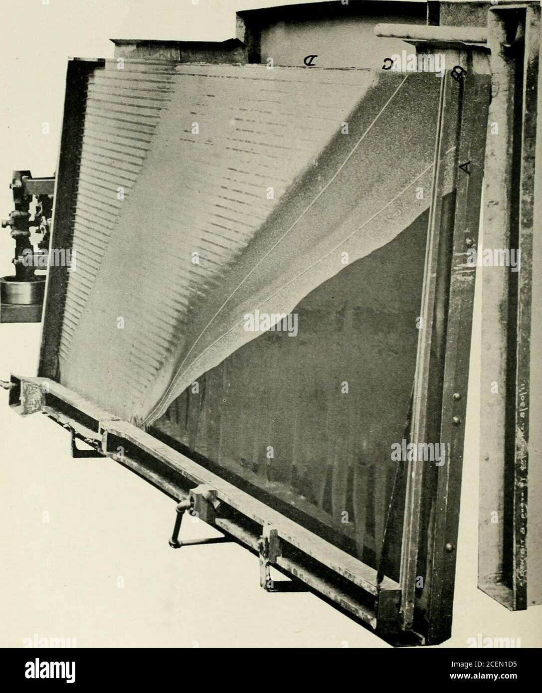 Wilfley table hi-res stock photography and images - Alamy