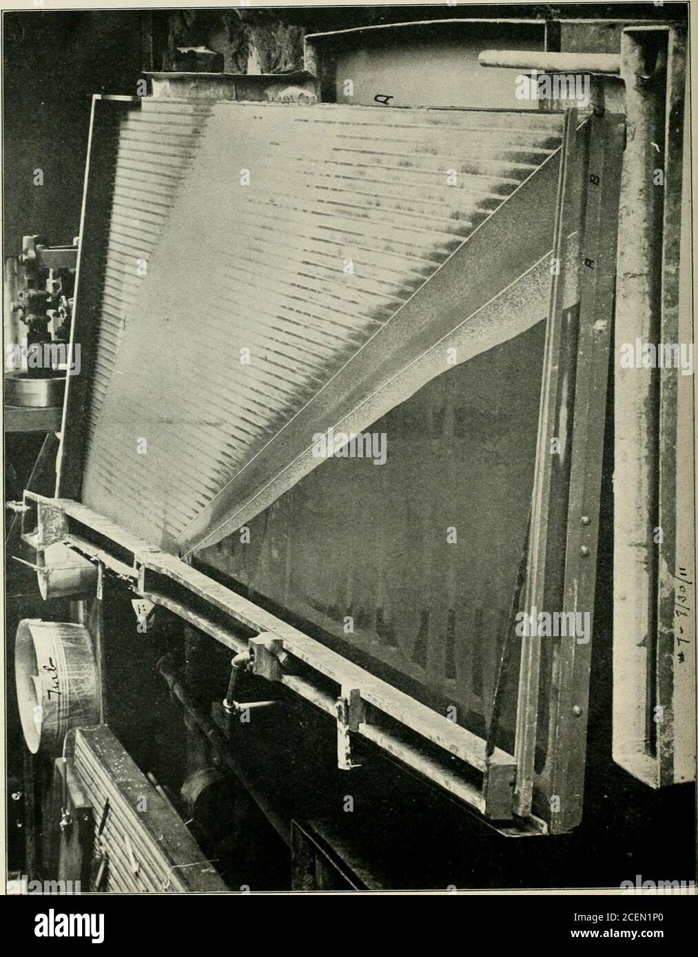 Wilfley table hi-res stock photography and images - Alamy