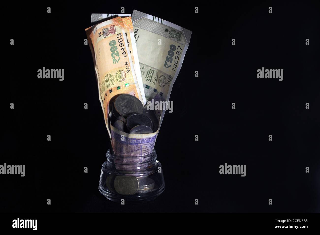 100 Rupees Note High Resolution Stock Photography and Images - Alamy