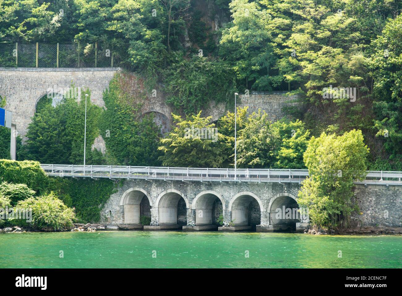 Lake como italy car hi-res stock photography and images - Alamy