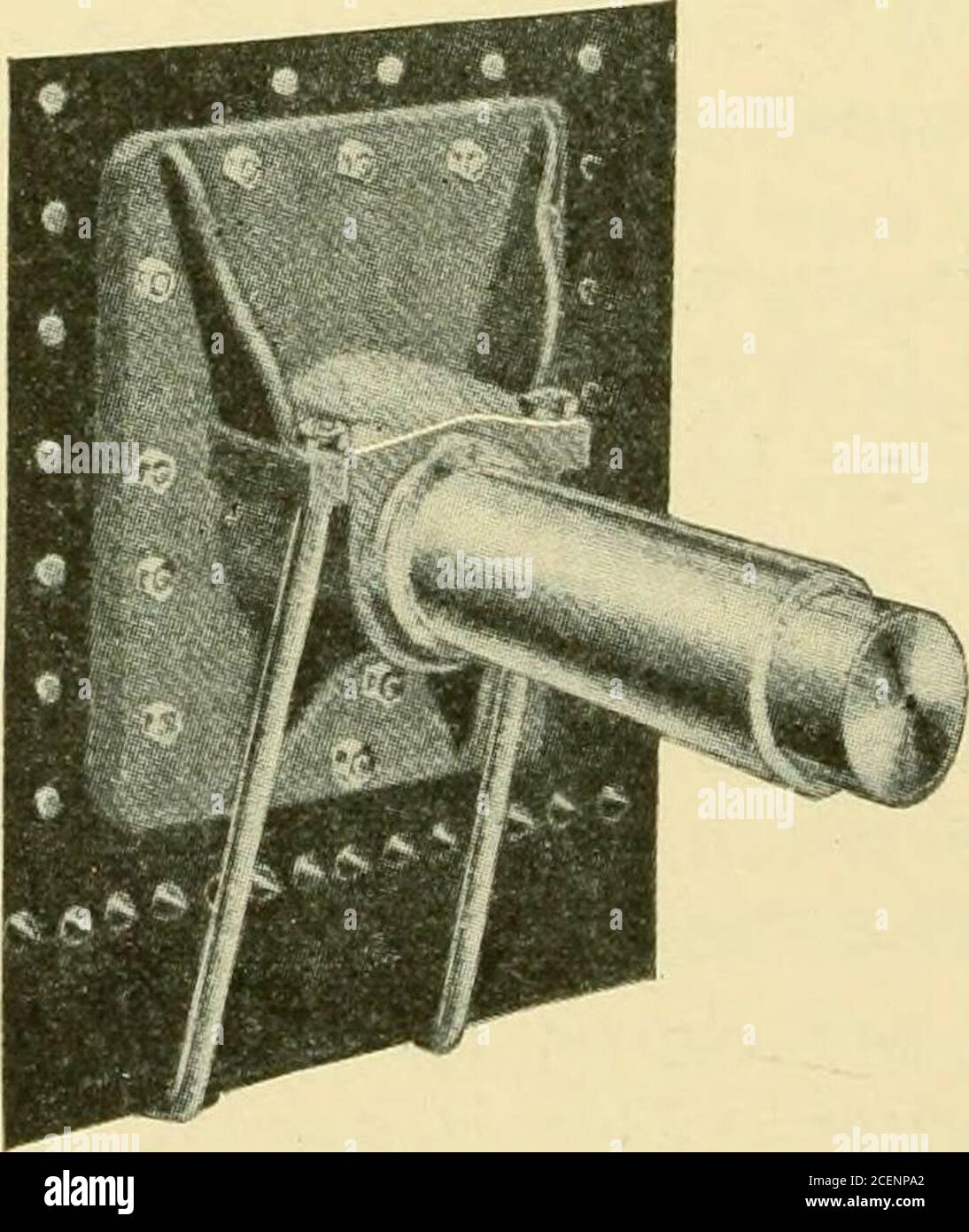 . Farm machinery and farm motors. FIG. 317—SIDE-MOUNTED TRACTION ENGINE ...