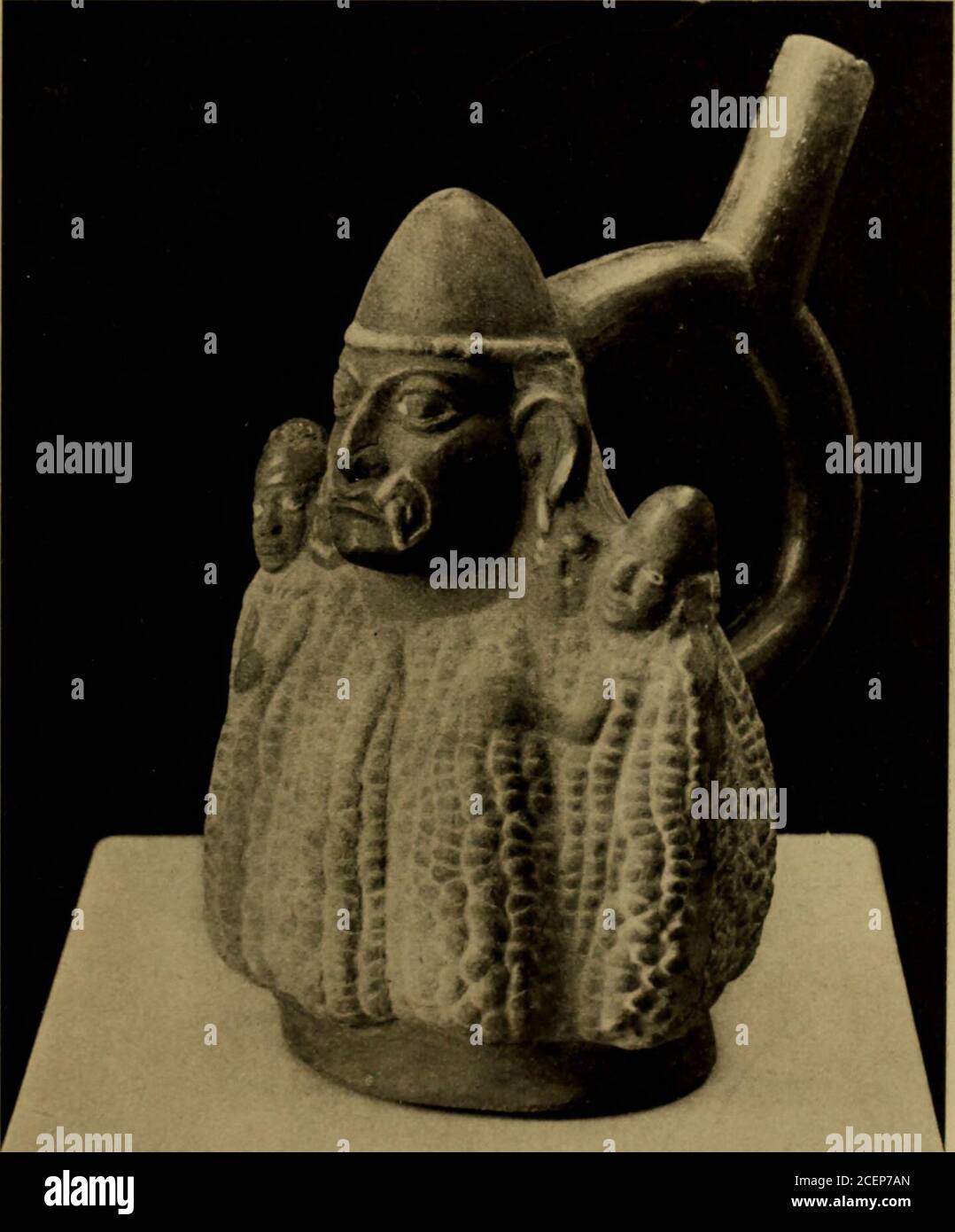 Peruvian mummies and pottery hi-res stock photography and images - Alamy