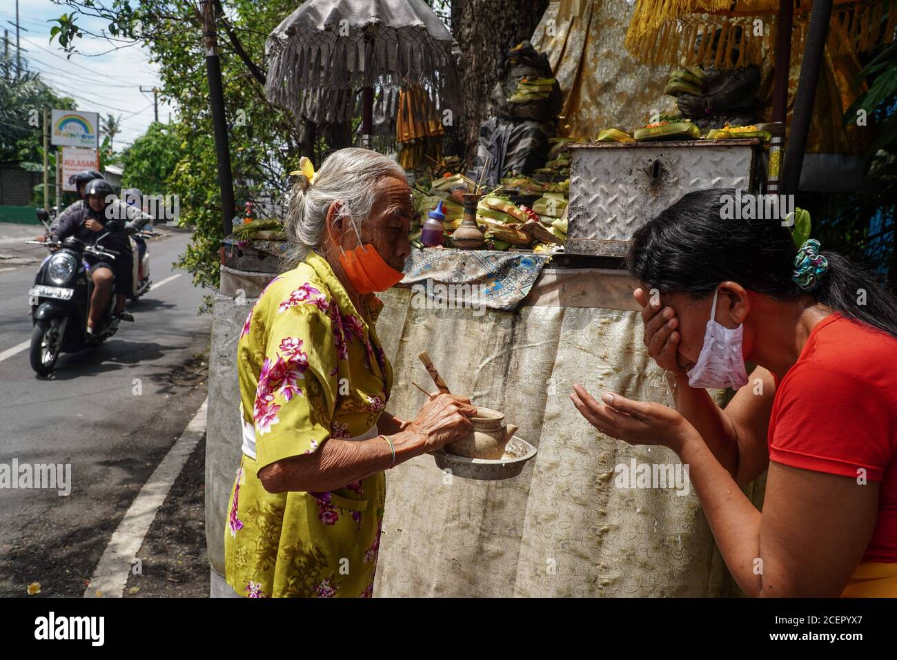 Purnama bali hi-res stock photography and images - Alamy