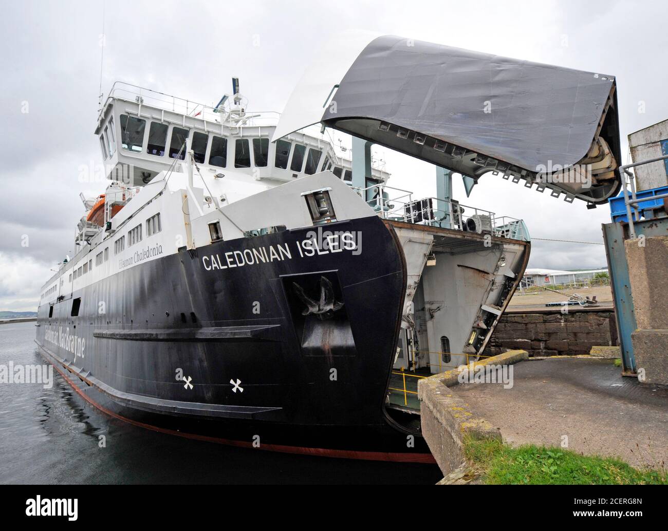 Ferry terminal brodick arran hi-res stock photography and images - Alamy