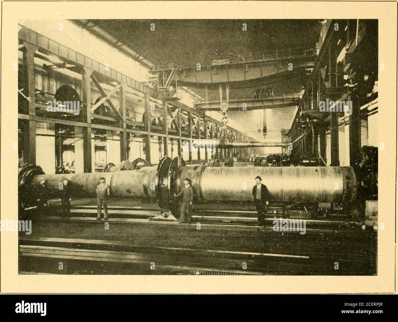 16 inch projectile hi-res stock photography and images - Alamy