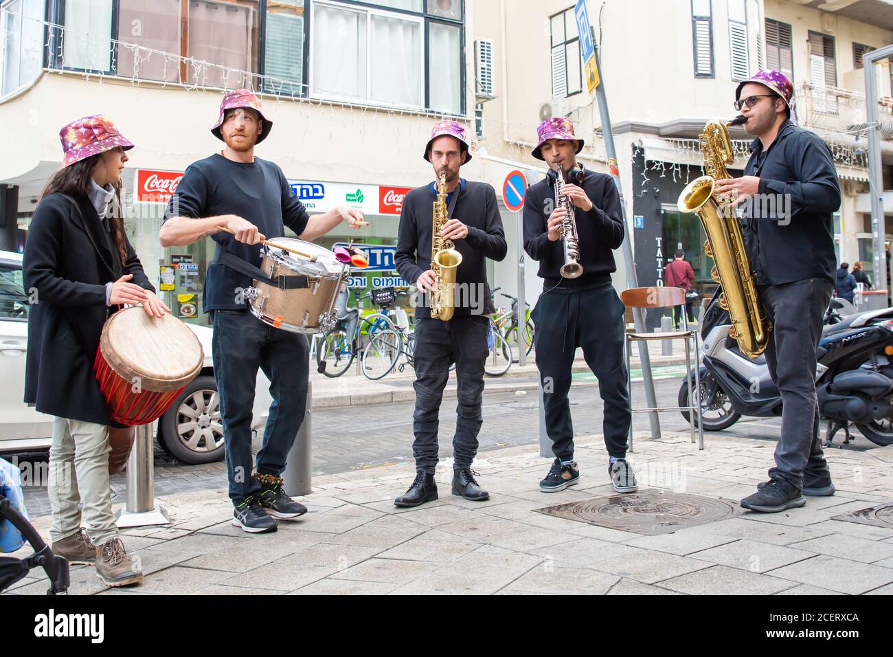 Israeli musical instruments hi-res stock photography and images - Alamy