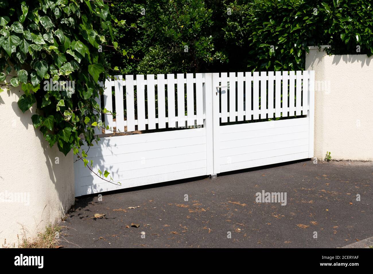 Pvc gate hi-res stock photography and images - Alamy