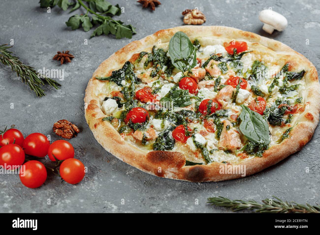 Real italian pizza hi-res stock photography and images - Alamy