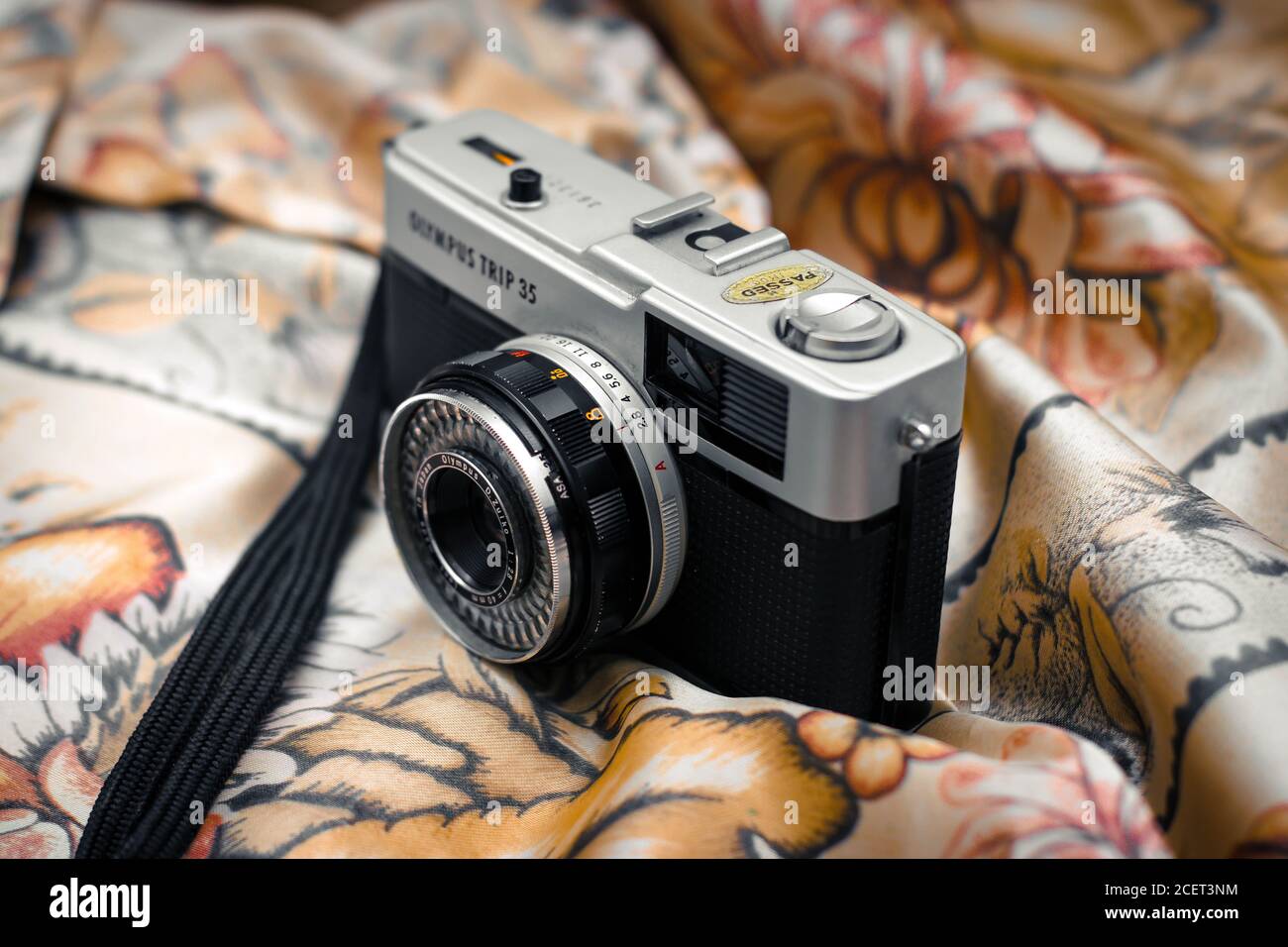 Camera cloth hi-res stock photography and images - Alamy