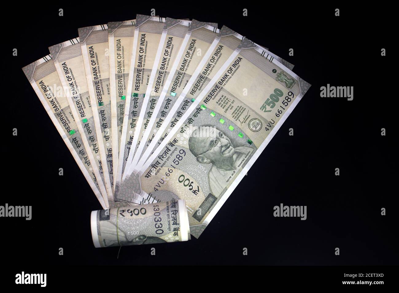 Indian 500 rupee note hi-res stock photography and images - Alamy