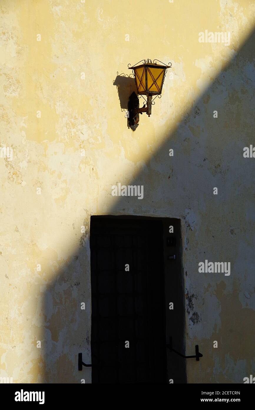 Casted shadow hi-res stock photography and images - Alamy Casted shadow hi-res stock photography and images - Alamy