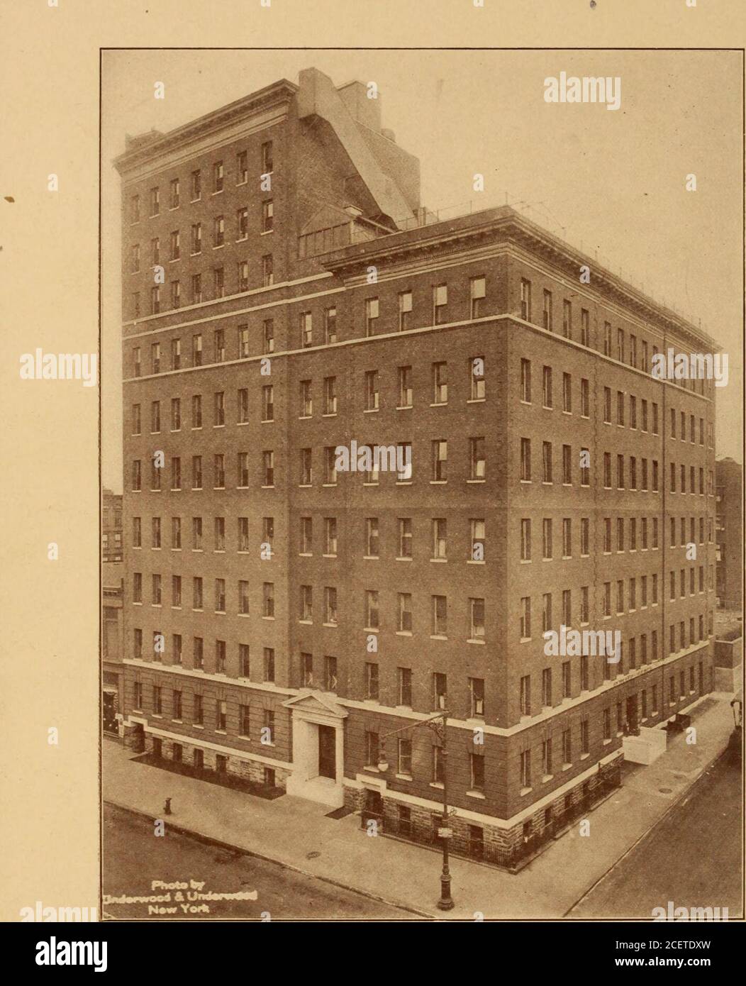 . New York Nursery and Child's Hospital Annual Report. Endowed Ward Mrs ...