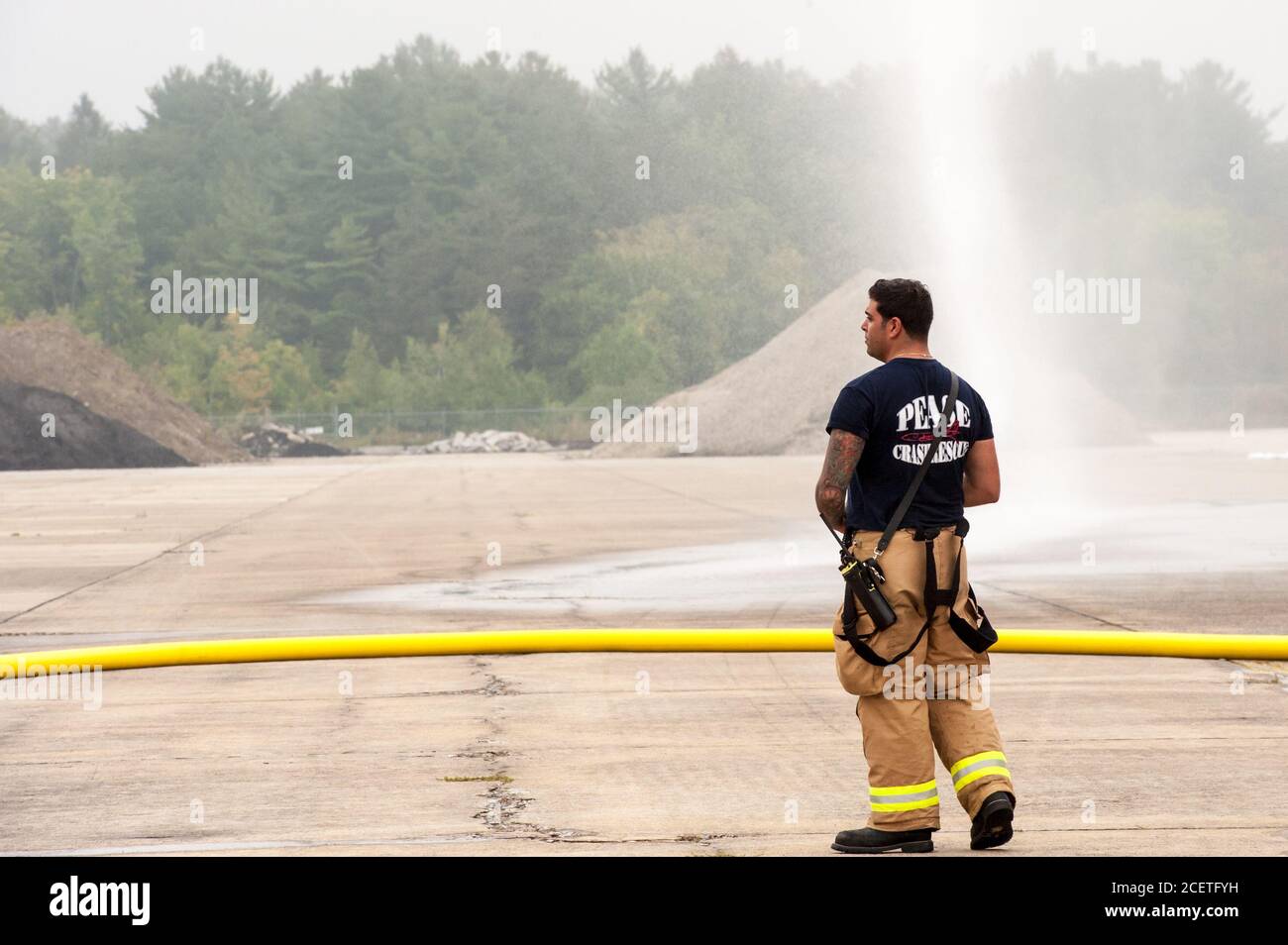 Emergency response training for the aviation hi-res stock photography ...