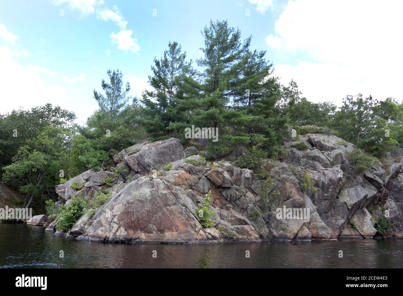 Severn river part of trent severn waterway hi-res stock photography and ...