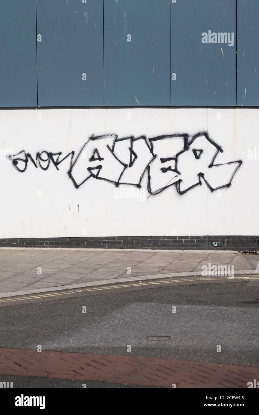Pointless graffiti hi-res stock photography and images - Alamy
