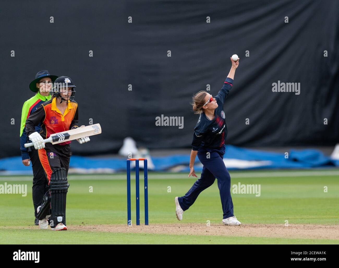 Alex Hartley bowling for Thunder in a Rachael Heyhoe Flint Trophy match ...