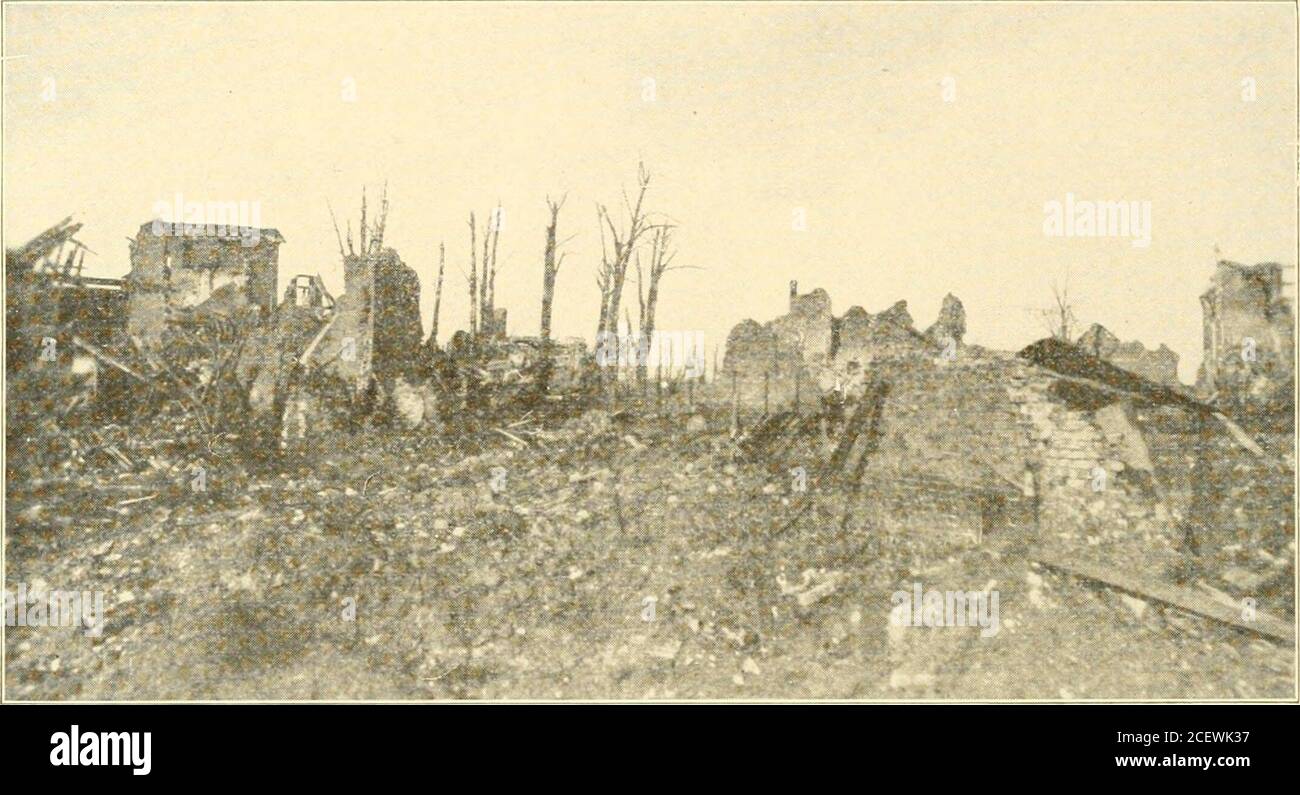 World war one pounder gun hi-res stock photography and images - Alamy