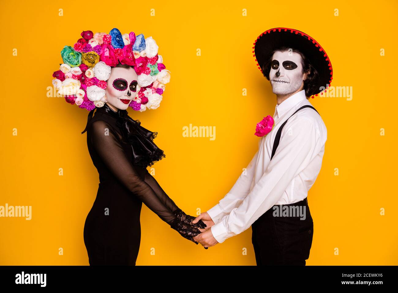 Dead cupid hi-res stock photography and images - Alamy