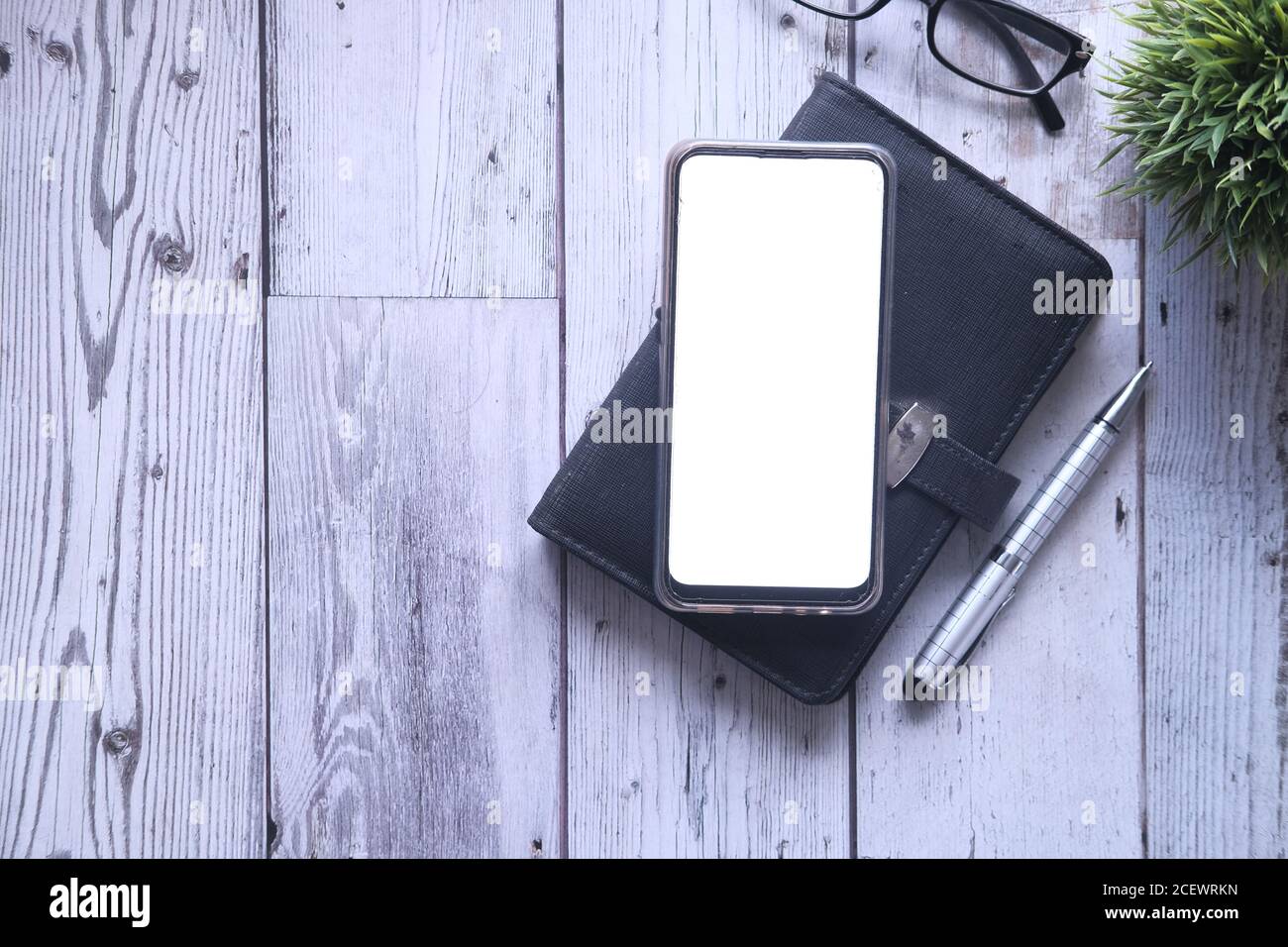 Notepad web communication hi-res stock photography and images - Alamy
