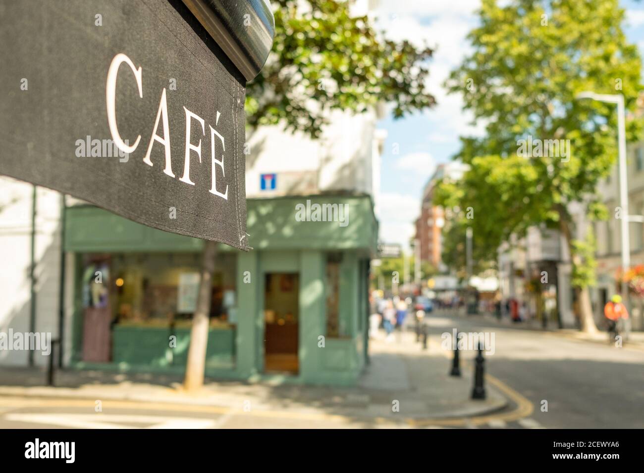 Café on west street hi-res stock photography and images - Alamy