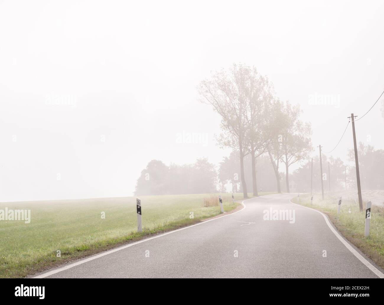 Bad visibility hi-res stock photography and images - Alamy