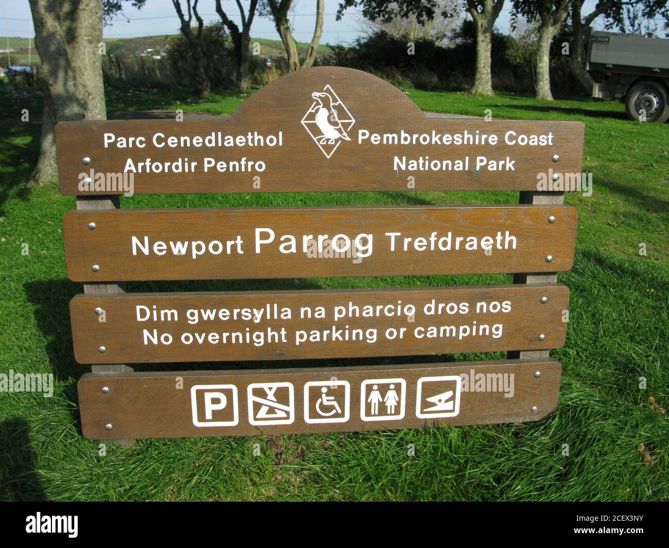 No camping sign Stock Photo - Alamy