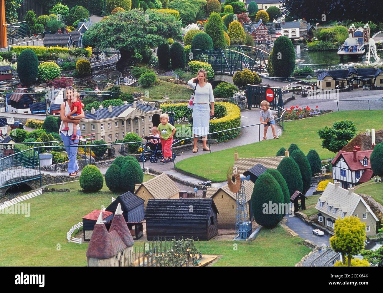 Bekonscot Model Village. Beaconsfield. Buckinghamshire, Chilterns ...