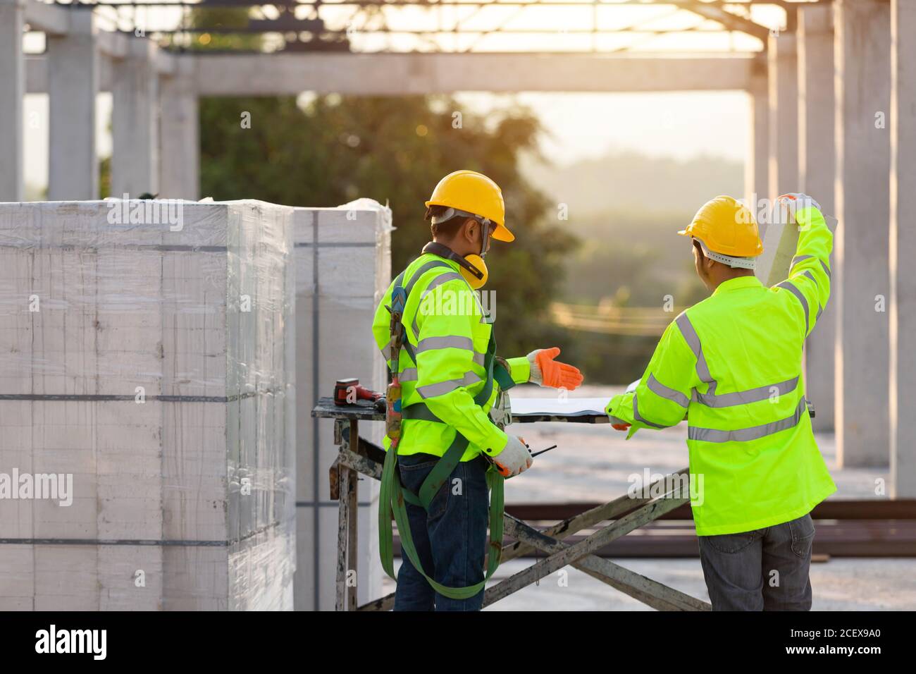 Construction team hi-res stock photography and images - Alamy