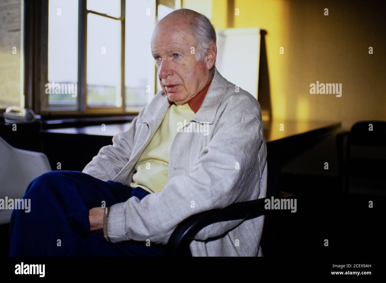 Film and theatre director Peter Brook photographed at the Royal ...