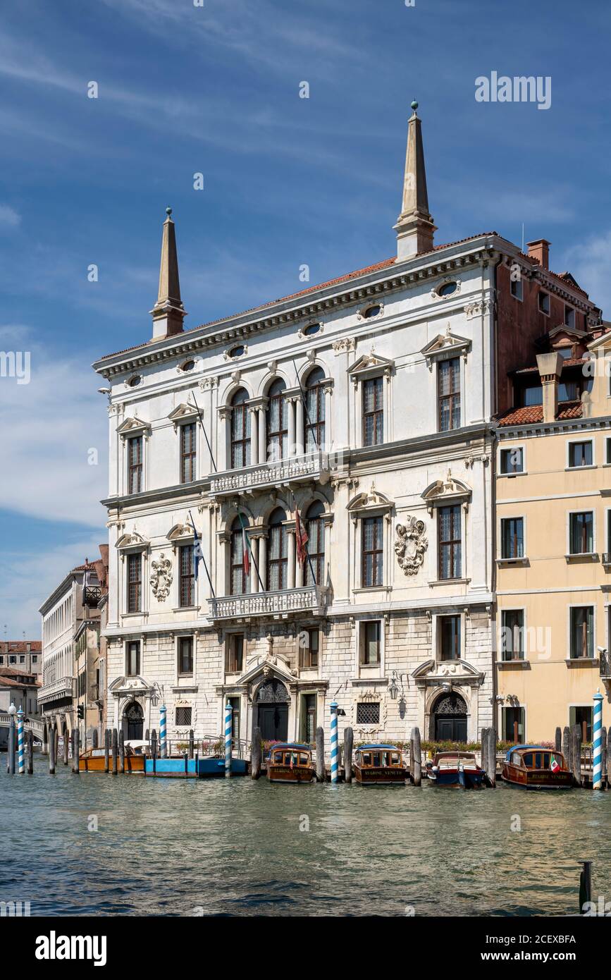 Venedig, Palazzo Balbi von Alessandro Vittoria in der zweiten Hälfte ...
