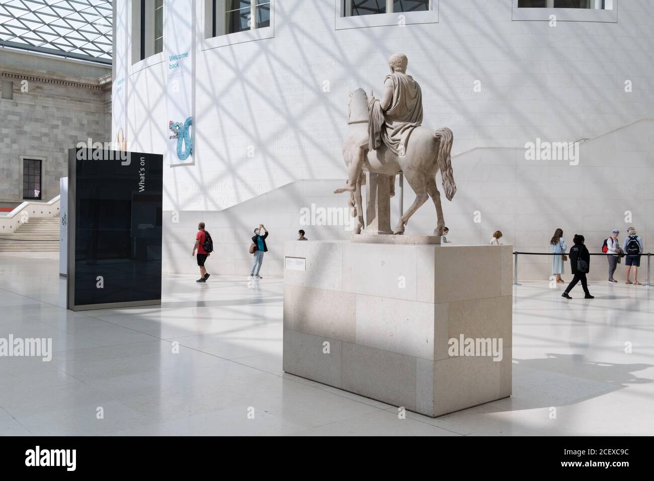 London roman artifacts hi-res stock photography and images - Alamy
