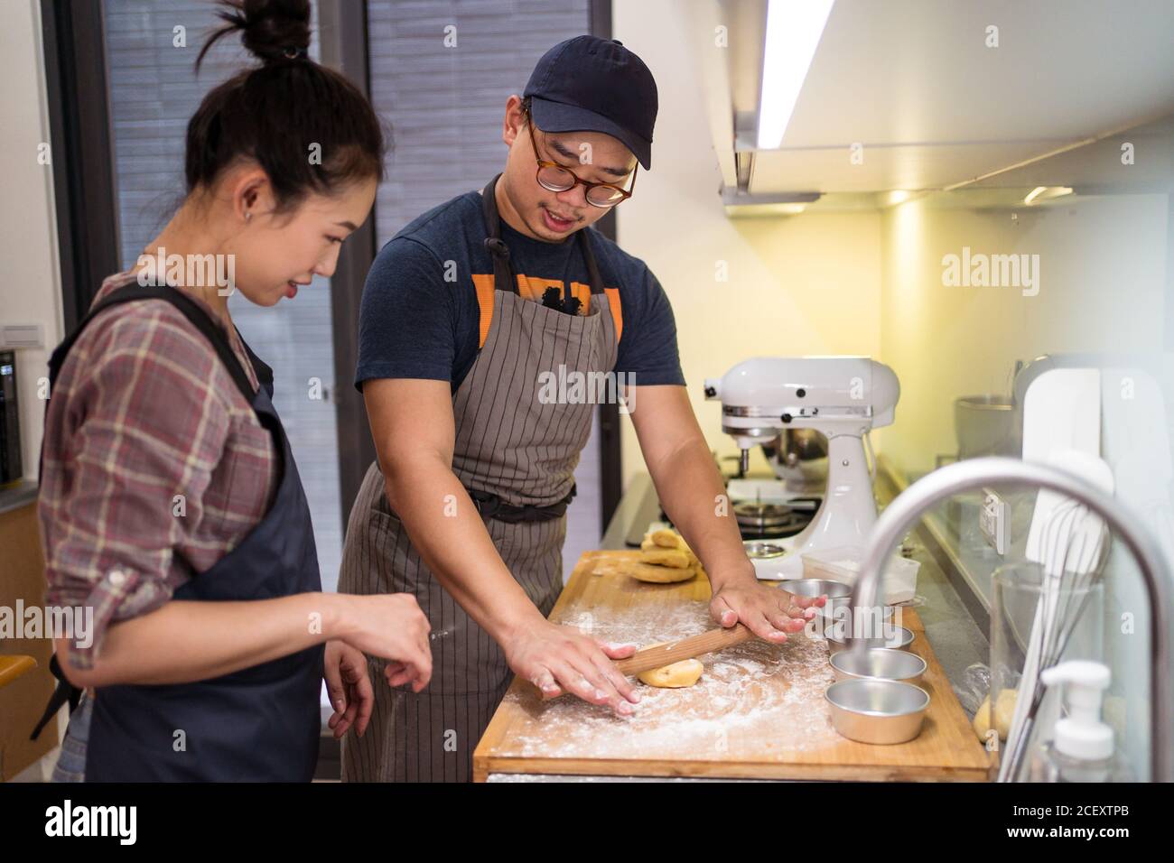 Asian content hi-res stock photography and images - Alamy
