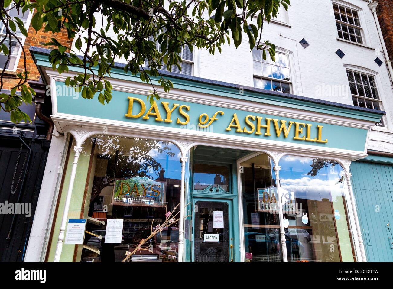Bakery exterior hi-res stock photography and images - Alamy