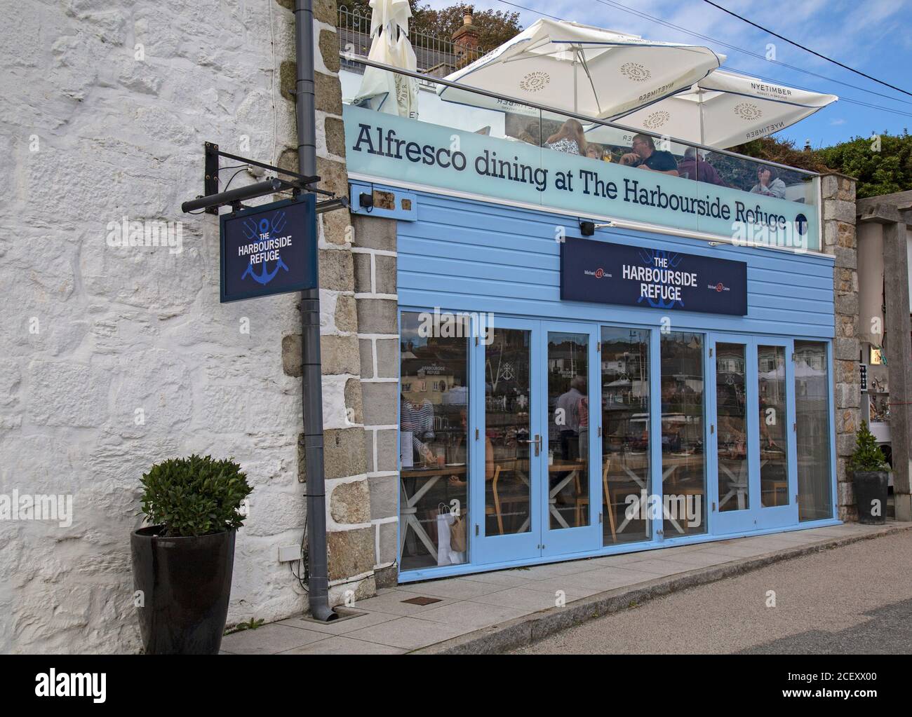 The Harbourside Refuge Restaurant and Bar in Porthleven Cornwall ...