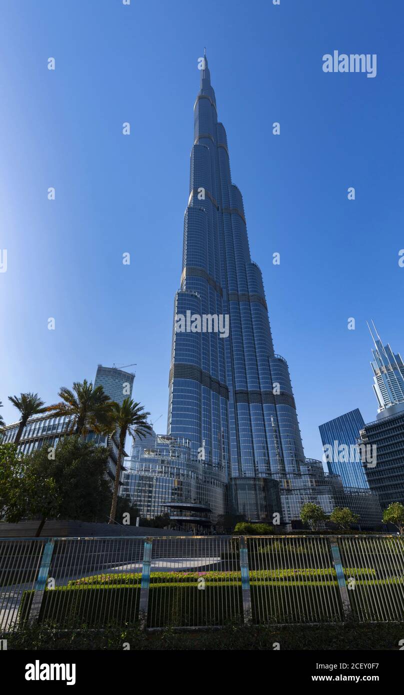 Dubai skyscraper Burj Khalifa Stock Photo - Alamy